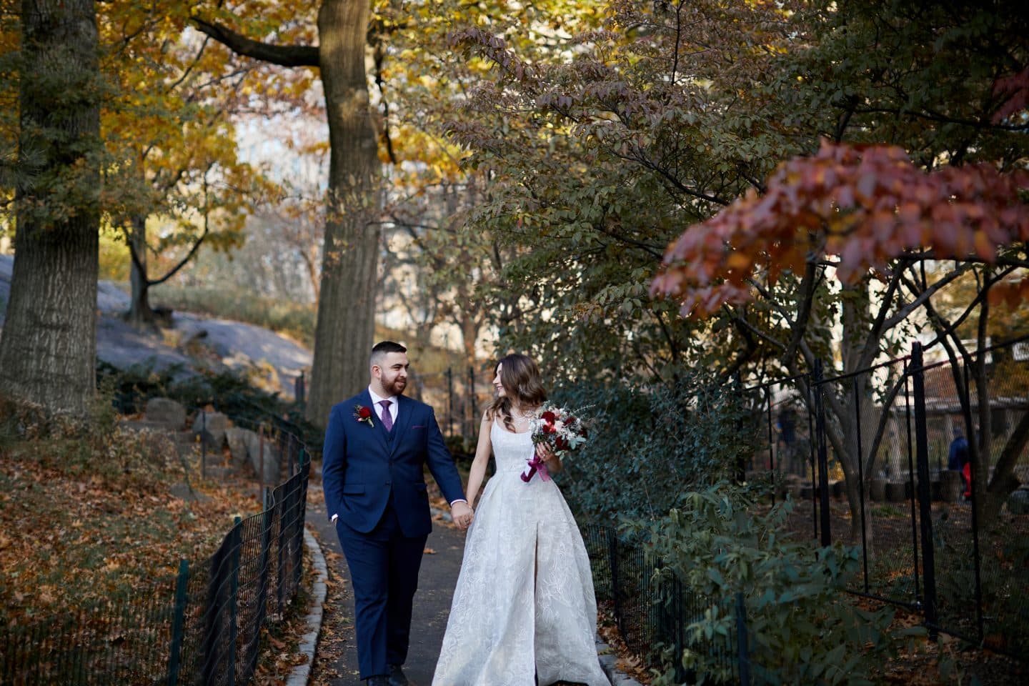 What is a Micro Wedding and How to Plan One | Simply Eloped