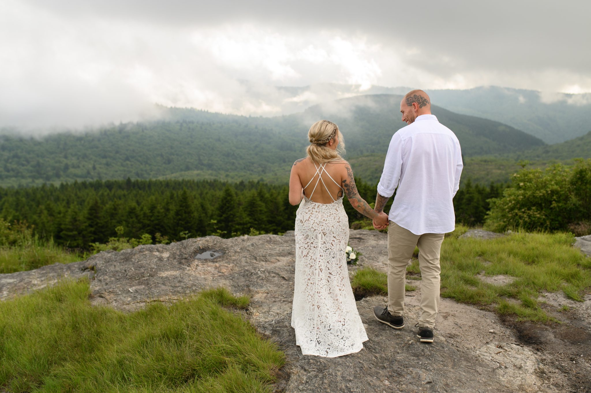 The Best Places to Elope 2026 | Simply Eloped