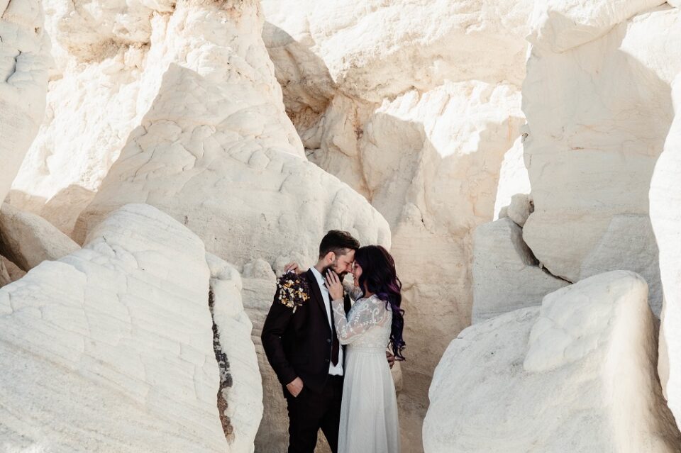 Pros and Cons of Eloping | Simply Eloped