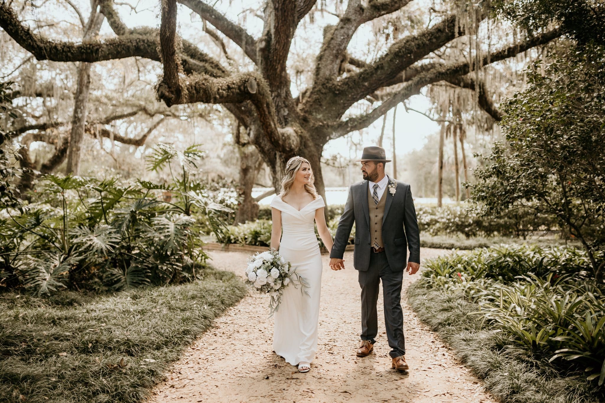 How to Elope by State | Eloping in Florida | Simply Eloped